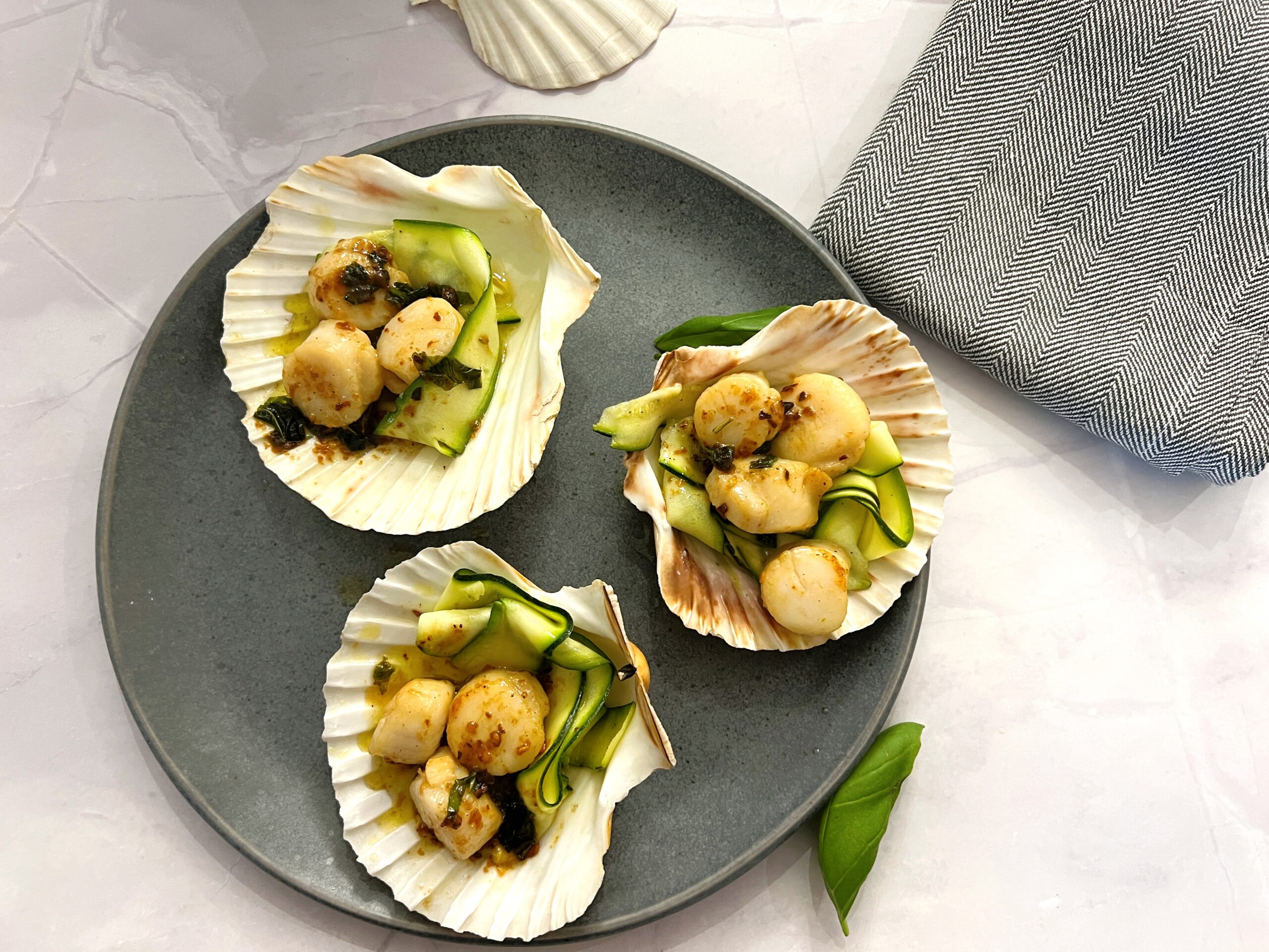 Seared Basil Scallops with Courgette Ribbons - Foodie-Trail